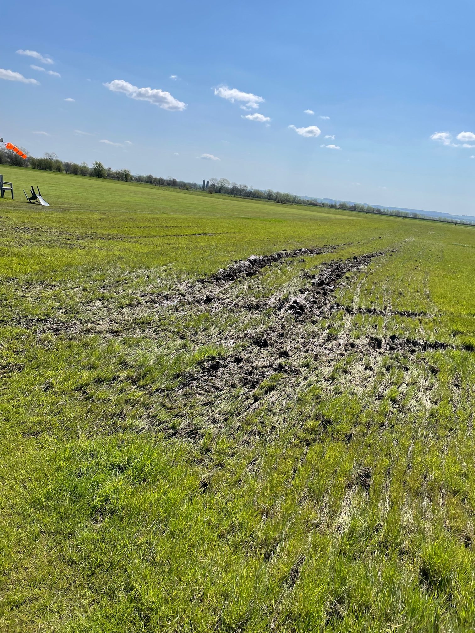 Spring fly-in and table top sale postponed - North Berks Radio Model ...